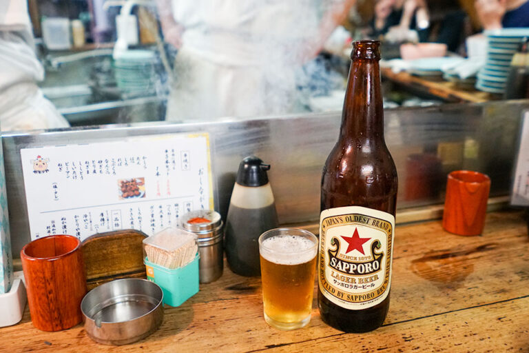 溝の口『かとりや 溝の口店』タレが絶品！昭和38年創業、歴史ある酒場 – Syupo [シュポ]