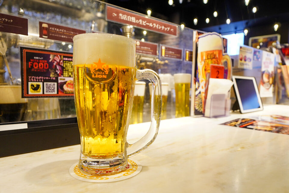 8月4日はビヤホールの日！年に一度の生ビール半額祭りで、銀座ライオンの歴史を味わう – Syupo [シュポ]