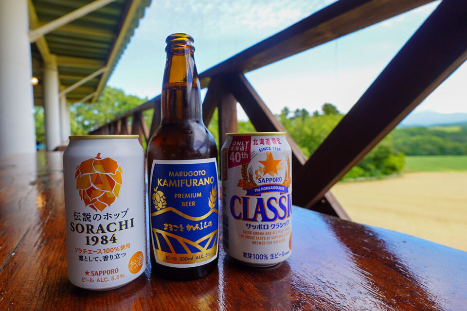 一杯のビールは畑から生まれる。上富良野で『サッポロ クラシック』の故郷を訪ねた【北海道取材#3】 – Syupo [シュポ]